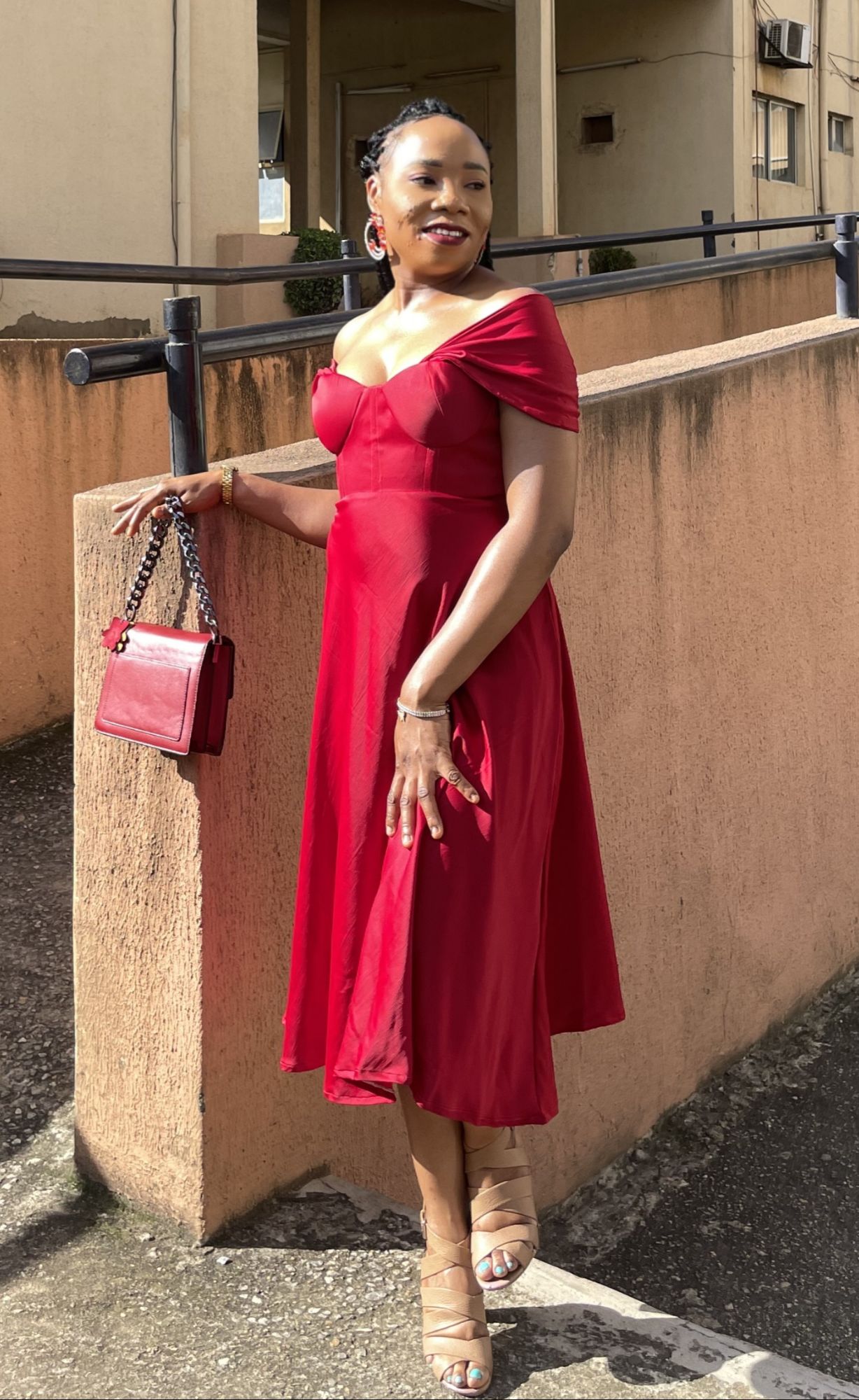 The Empathic Social Observer – Letters, longings and layered truths